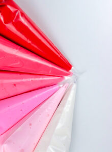 how to make red icing - one of the hardest colours to make! - upstate ...