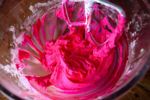 how to make red icing - one of the hardest colours to make! - upstate ...