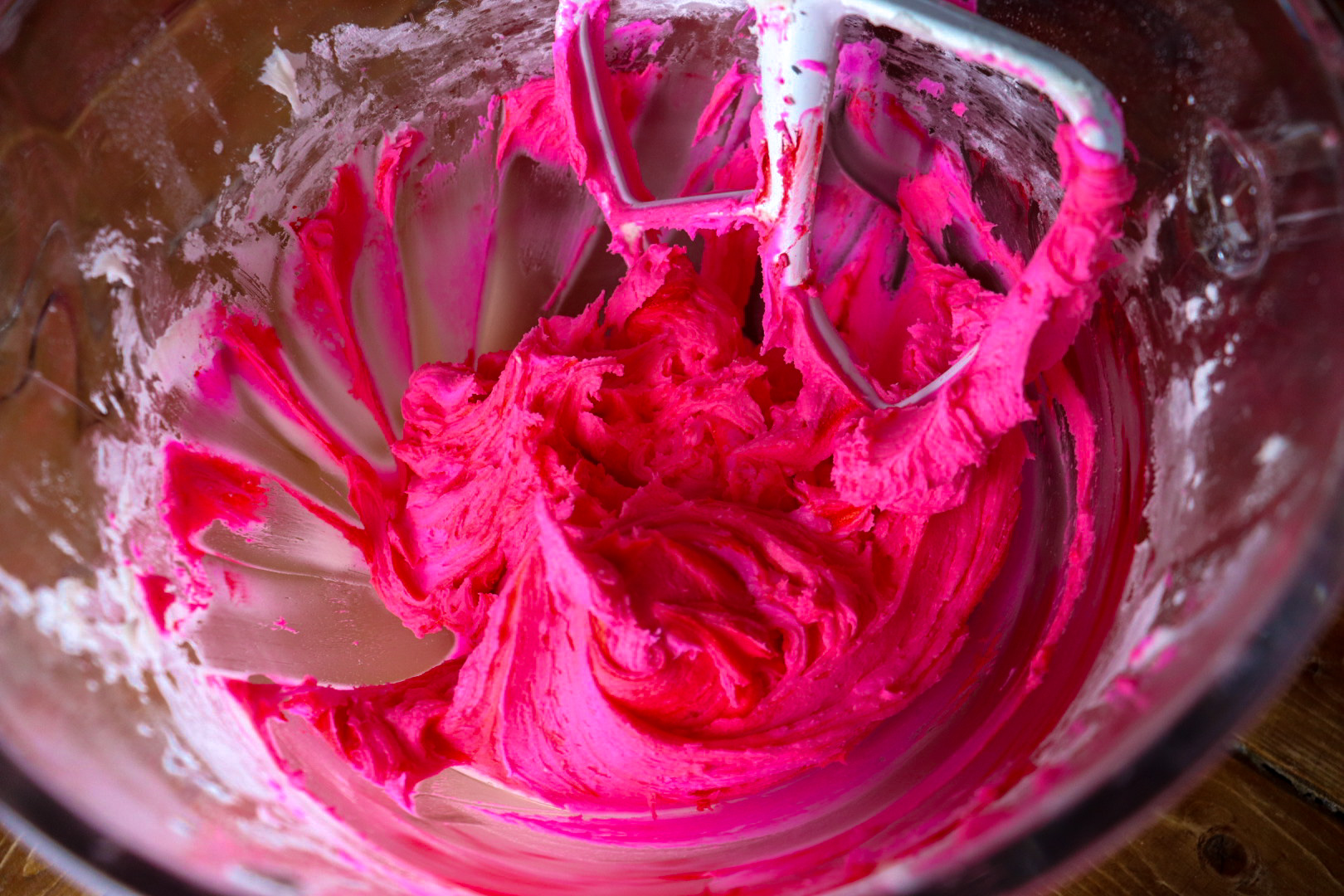 how to make red icing – one of the hardest colours to make! - upstate ...