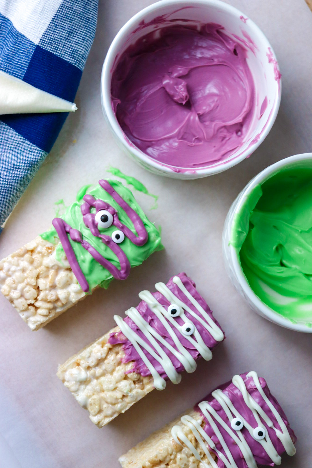 how to make zombie rice crispy treats - upstate design studio