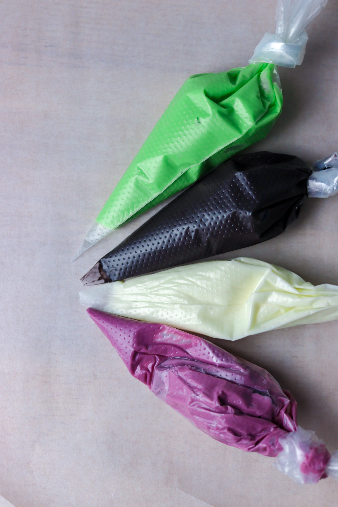 how to make zombie rice crispy treats - upstate design studio